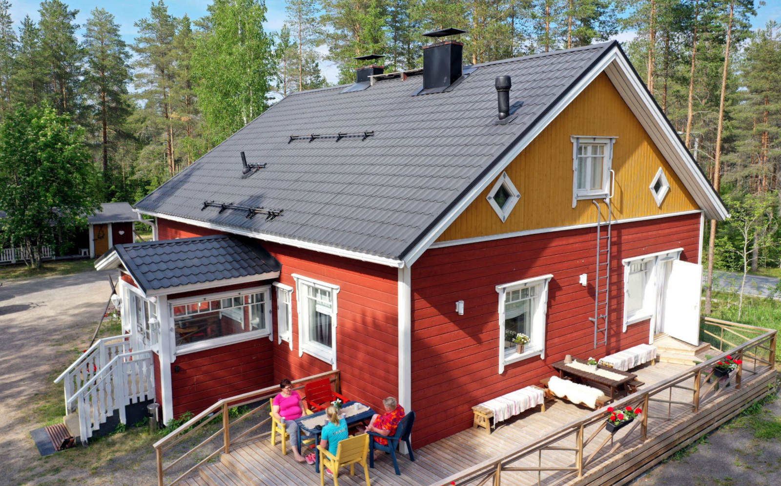 Majoitus - Karkausmäen Kammari